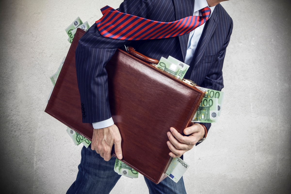 Five Signs of Predatory Heir Hunters | Von Langen, LLC